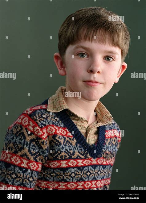 Freddie Highmore In Charlie And The Chocolate Factory 2005 Directed