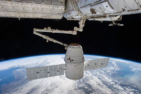 Now Boarding: SpaceX’s New Ride to Orbit for NASA Astronauts - The New ...