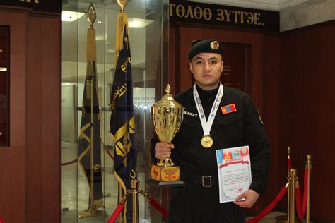 Шүүхийн шийдвэр гүйцэтгэх байгууллага “Сонсогчийн алдар” гардан тулааны тэмцээнд амжилттай