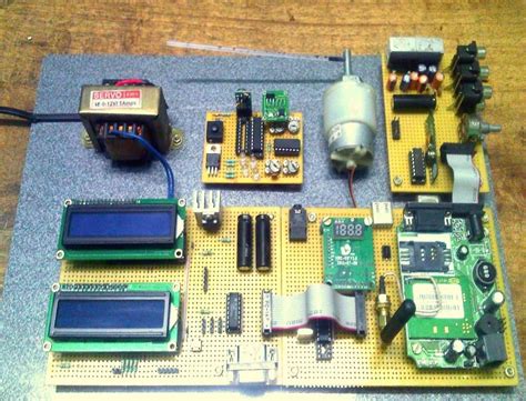 Low Power Wireless Sensor Network For Building Monitoring