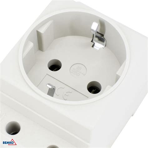 Bemko Gs16 16a Schuko Plug Socket Elstilalt