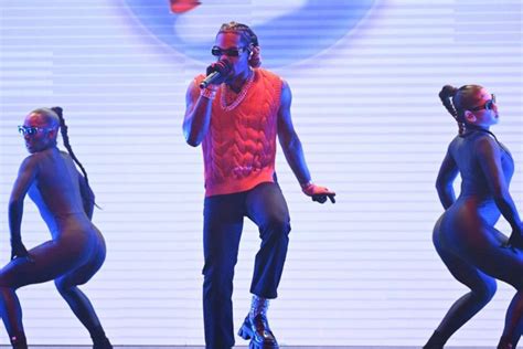 Offset Performs Code And 54321 On The Tonight Show Tonight Show Migos Tonight