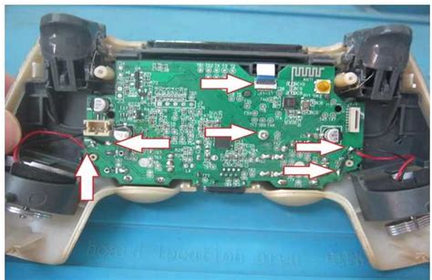 Exploring the Inner Workings of a PS4 Controller: Circuit Board Diagram