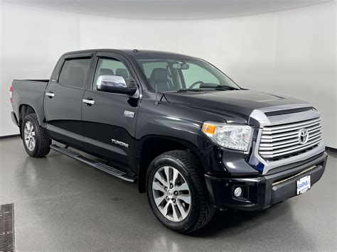 2017 Toyota Tundra Limited 7211a