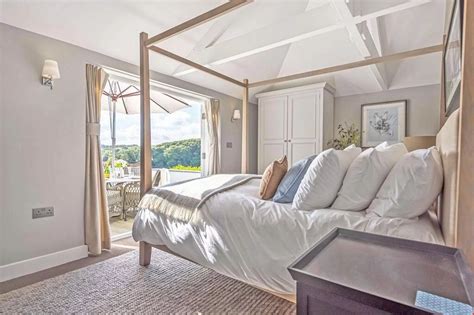 Amazing Malpas House Boasts Truro River Views And A Stunning Interior Cornwall Live