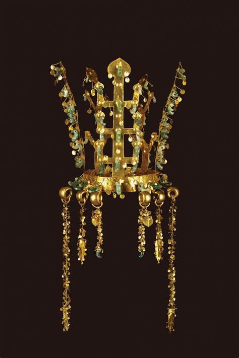 신라 금관 불멸의 화려함을 조각하다 한국전통미술융합진흥원 문화유산 추천