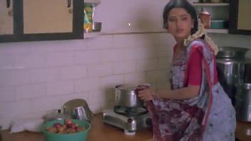 Actress Yamuna Scenes Back to Back Últimas escenas de películas en telugu Shalim XVIDEOS COM