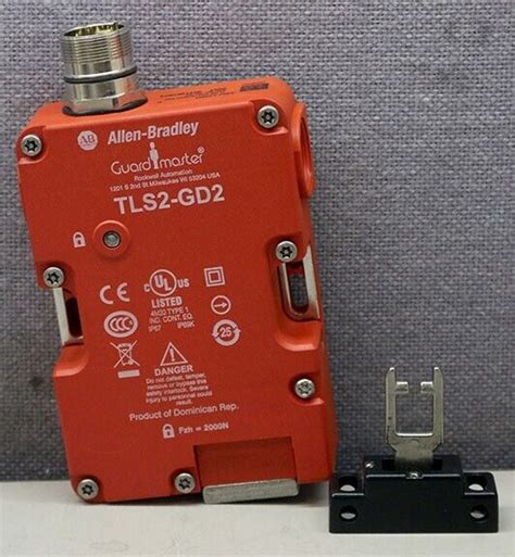 Allen Bradley Rockwell Tls2 Gd2 Guardmaster Guard Locking Switch With Key New Ebay