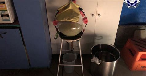 Four Men Arrested And Clandestine Lab Dismantled In Sydneys Northwest Australian Federal Police