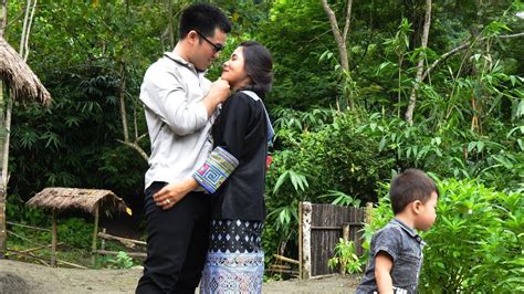 Single Mother With Her Son Breeding Black Meat Chicken A Day