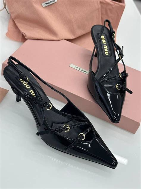 Слінгбеки босоніжки брендови у стилі Miu Miu повний комплект люкс — ціна 6260 грн у каталозі