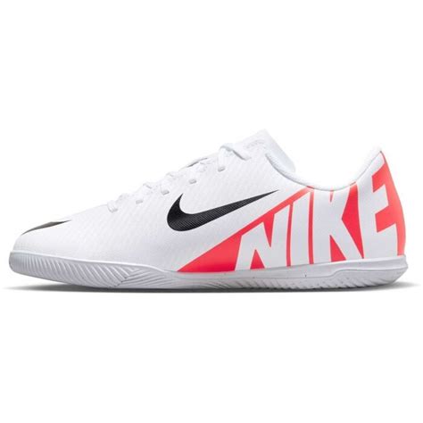 Nike MERCURIAL VAPOR 15 CLUB - Dětské sálovky | SPORTISIMO.CZ