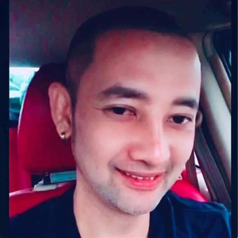 ครีเอเตอร์มือใหม่ กับข้าว หัวหมูต้ม ธนาเดช จันทรภาค