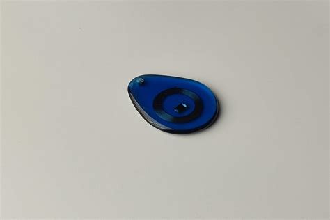 Indicator Proximity Keychain