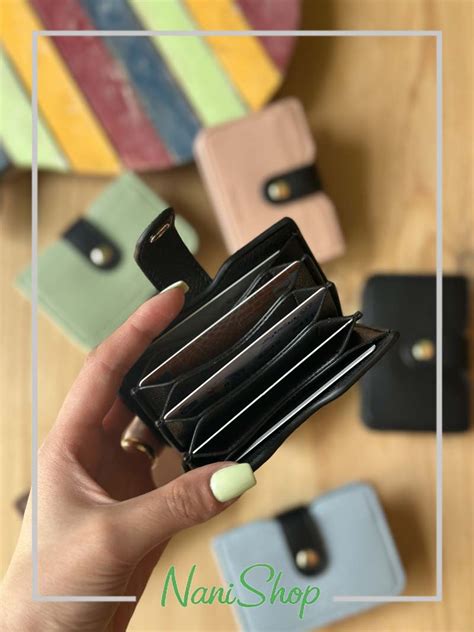 جا کارتی دکمه دار