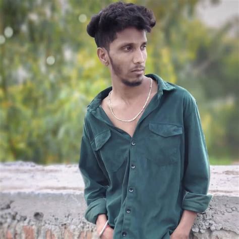 𝐤𝐢𝐧𝐠𝐢𝐬𝐛𝐡𝐞𝐞𝐥🏹 Xhitesh07 • Threads Say More