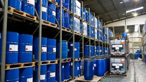 فروشگاه مواد شیمیایی آریانا سرامیک نون روز