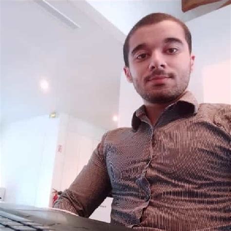 Hamza - Computer programming tutor - 47$/h - 18 reviews