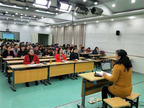 济宁市教育局 学校传真 热血洒教坛 和雅育桃李