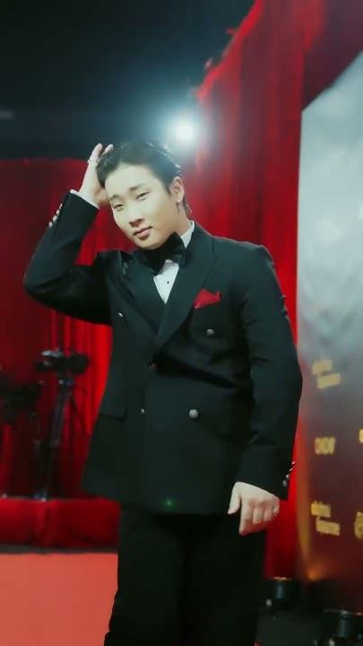 🪩ОДОДТОЙ БҮЖИГЛЭЕ🪩 шоуны оролцогч Г Ариунболд Youtube