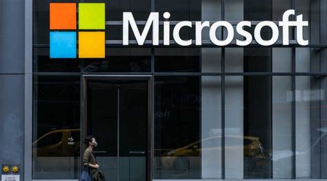 Microsoft Says Suspected Russian Hackers Viewed Source Code