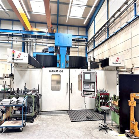 Used 5 Axis Cnc Milling Machine Feature High Quality At Best Price