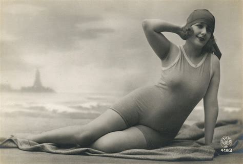 Vintage Nude Butts Telegraph