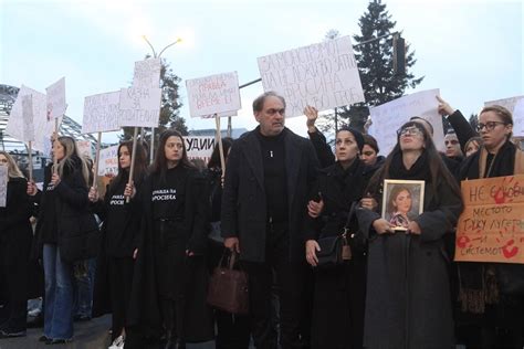 Семејството на Фросина бара одговорност од возачот таткото на возачот и судијката Независен