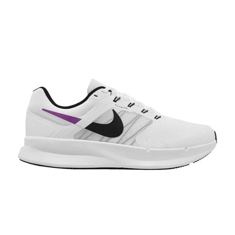 สนกเกอร Nike Run Swift 3 SE Mixing and Matching SASOM