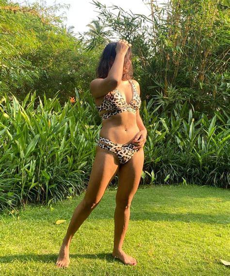 Prachi Singh Rdesibeautifulthighs