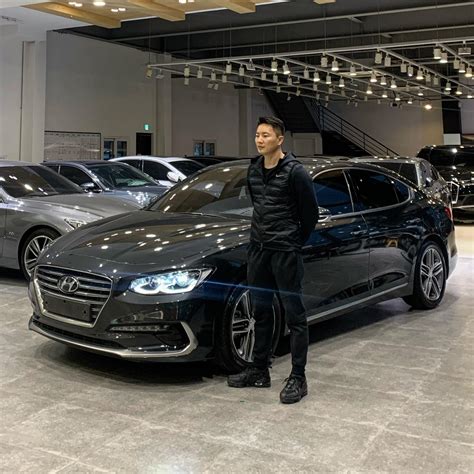 영카 오늘은 현대자동차 그랜저ig 프리미엄 등급 17년 2월 등록 17년형에 주행거리