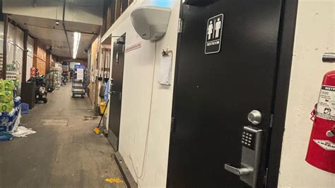 2425 Ralphs Unisex Restrooms Youtube