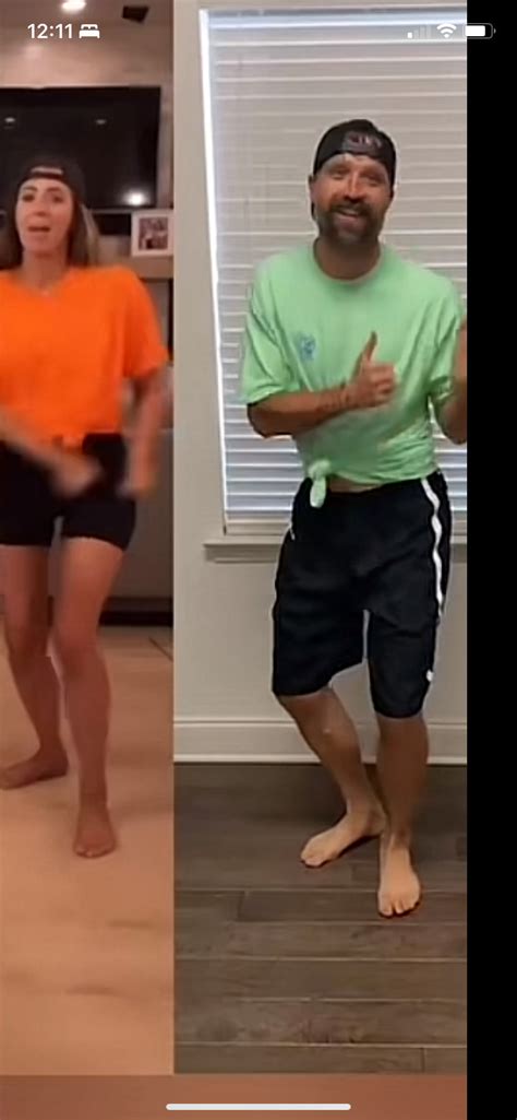 Walker Hayes S Feet
