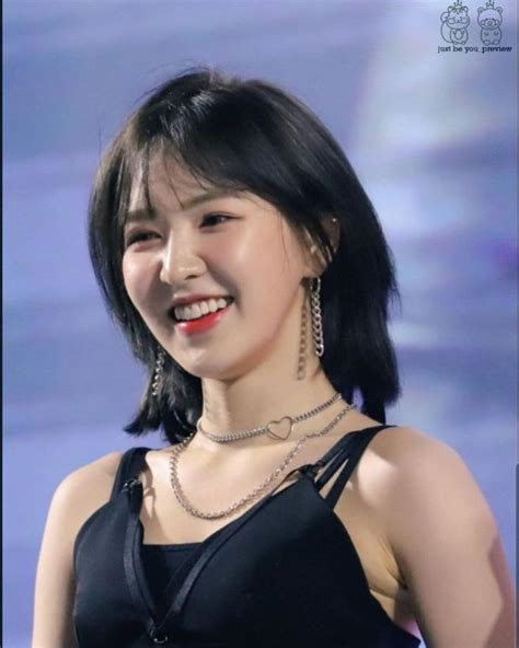 Pin Oleh Akbar Ryan Di Wendy Selebritas