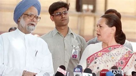 मनमोहन सिंह मेरे मित्र मार्गदर्शक और संरक्षक पूर्व पीएम को याद करते