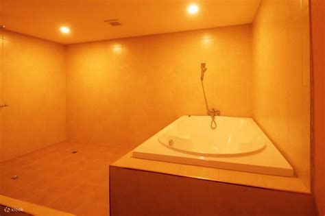 Sunshine Spa And Massage Ekkamai 12 Experience In Bangkok In Thailand