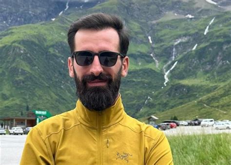 უშბაზე ტრაგიკულად დაღუპულ ნიკო ფალიანს ვაჟი შეეძინა „კონსტანტინე ფალიანს გაუმარჯოს“