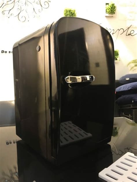 Mini Frigidere Racitoare Mica Pentru Bauturi 6l Pentru 4 Cutii Mari 2 Mici Cool Mania