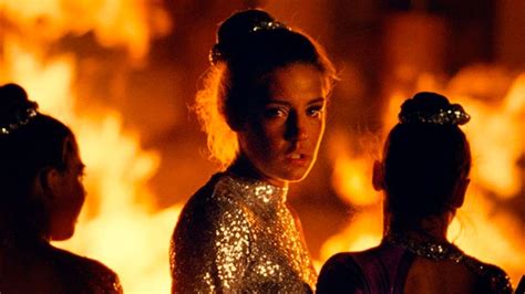 Crítica de Los cinco diablos Thriller fantástico con Adèle Exarchopoulos Diario Panorama