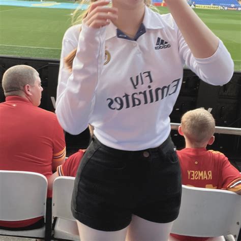 짱 예쁜 유니폼 Kream