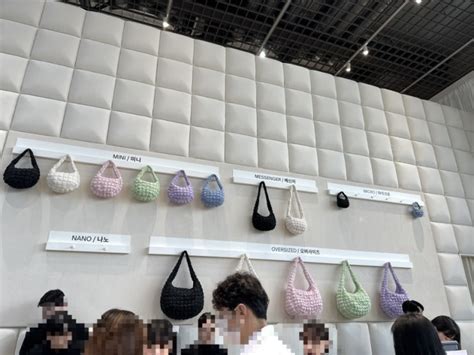 Cos제니백으로 유명한 퀼티드백 팝업 첫날 전색상 및 전사이즈 구매 후기 네이버 블로그