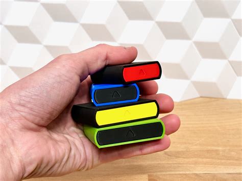 compact bit box pocket size driver bit storage by glennovits 3d