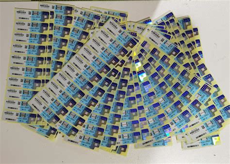 Blue Microsoft Windows Key Code Sticker 64 Bit Key License