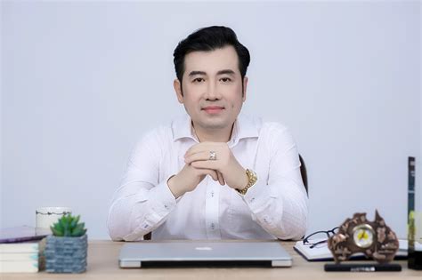 Tiến sĩ Trần Thanh Huy khách mời đặc biệt góp phần tạo nên một ngày Nhà Giáo Việt Nam đáng nhớ