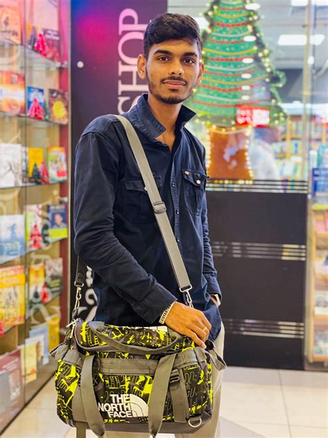 𝒀𝒂𝒔𝒊𝒕𝒉𝒂 𝑬𝒌𝒂𝒏𝒂𝒚𝒂𝒌𝒆 Yezee24 • Instagram Photos And Videos