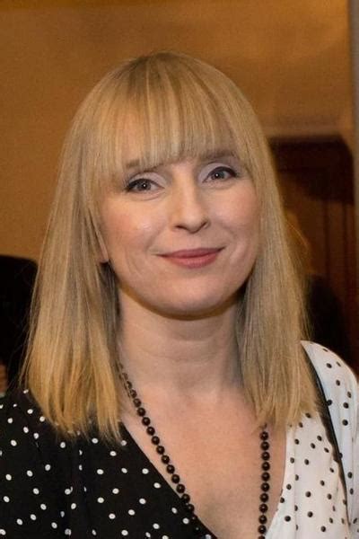 Hilje Murel About Entertainment Ie