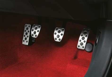 画像・写真 【200台限定の特別仕様車】 トヨタgr86一部改良と特別仕様車rzリッジグリーン・リミテッドを発表 Autocar Japan