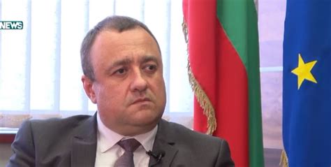 Министър Иванов за пътя където загина Сияна И за мен е загадка кой промени знаците разпоредих