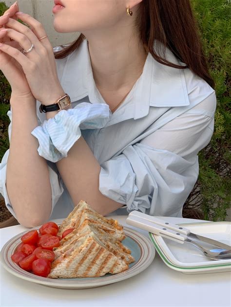 어베인 URBANE MADE 버블 여성 오버핏셔츠 당일 c