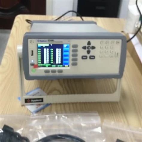 At Temperature Meter Display Channels Temperature Simultaneously Temperature Tester And